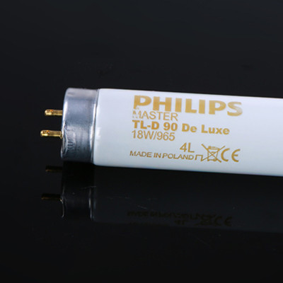 Đèn xem màu D65 / Đèn gian hàng 6500K PHLIPS 18W / 965 Đèn xem màu